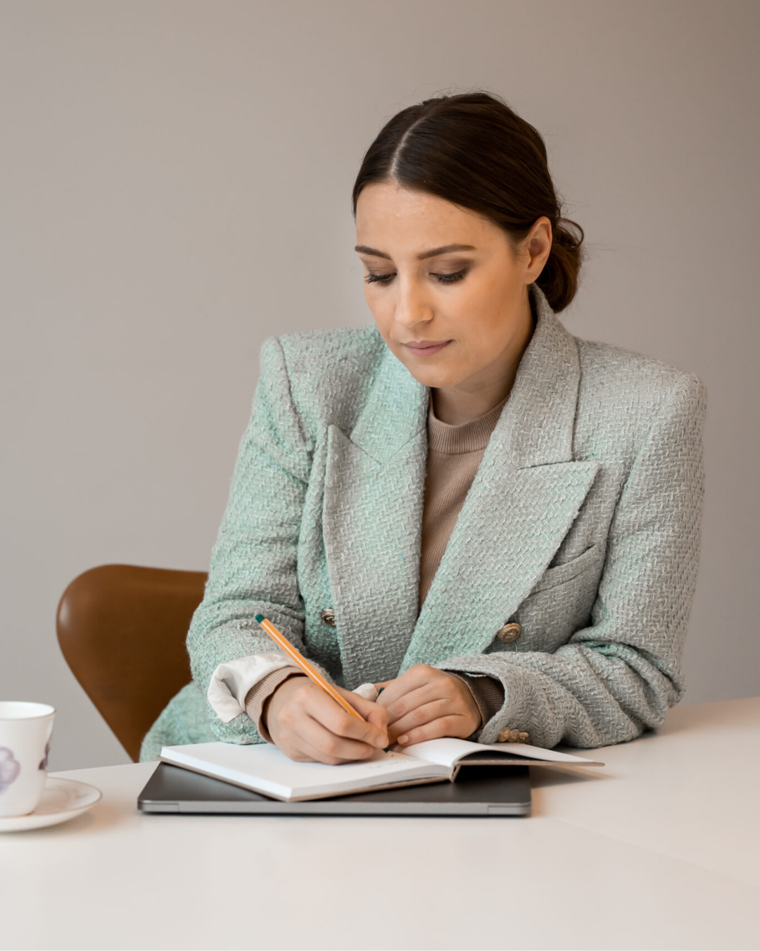 Forside - Din Virtuelle Assistent